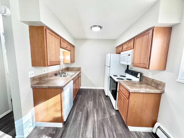 947 951 Allison Street 1 Bedroom Apartment for Rent at 947 Allison St, Lakewood, CO 80214 Eiber