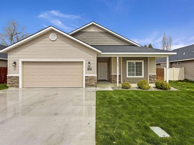 947 Americana Cir, Twin Falls, ID 83301