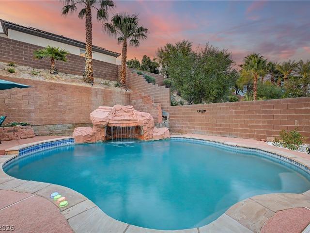 947 Armandito Dr, Las Vegas, NV 89138 | MLS #2773
