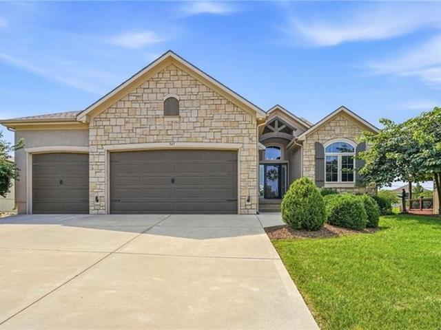947 Birsay Ct, Raymore, MO 64083