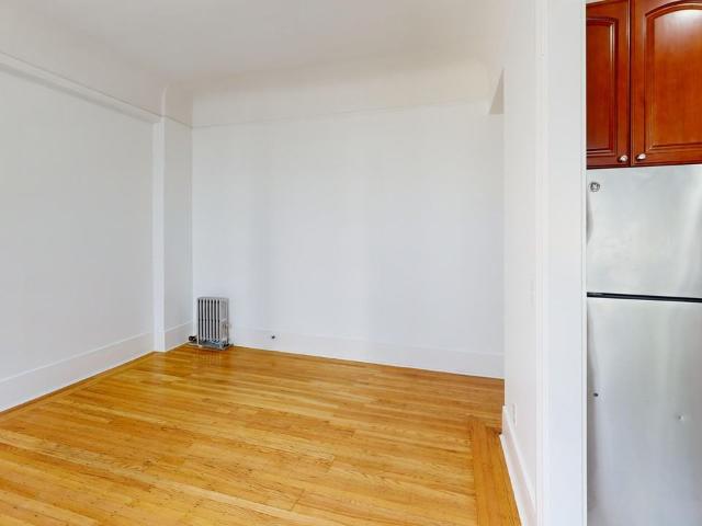 947 Bush Street Studio Apartment for Rent at 947 Bush St, San Francisco, CA 94109 Downtown