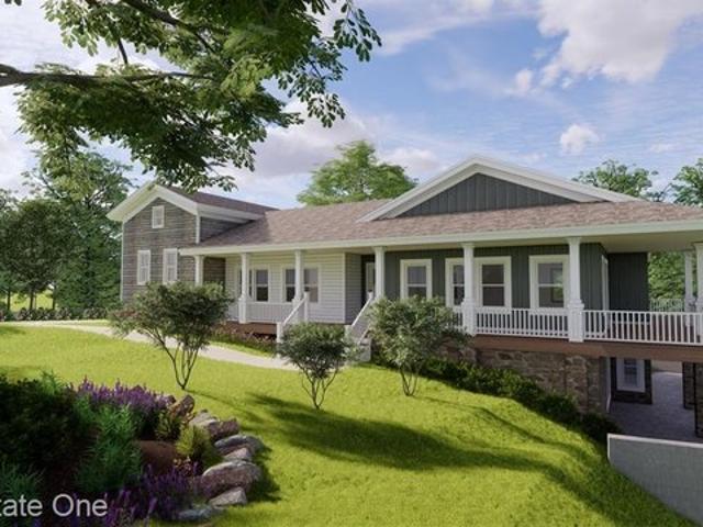 947 E Tienken Rd, Rochester Hills, MI 48306