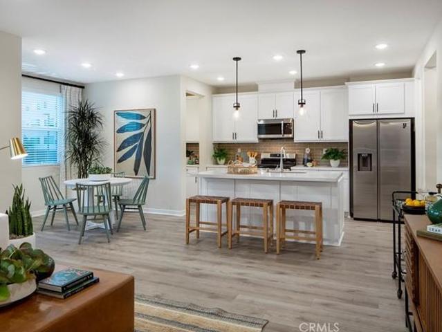 947 E Divino Privado #7, Ontario, CA 91764