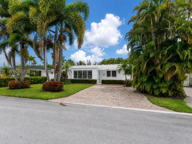 947 Lincoln St, Hollywood FL 33019 Hollywood