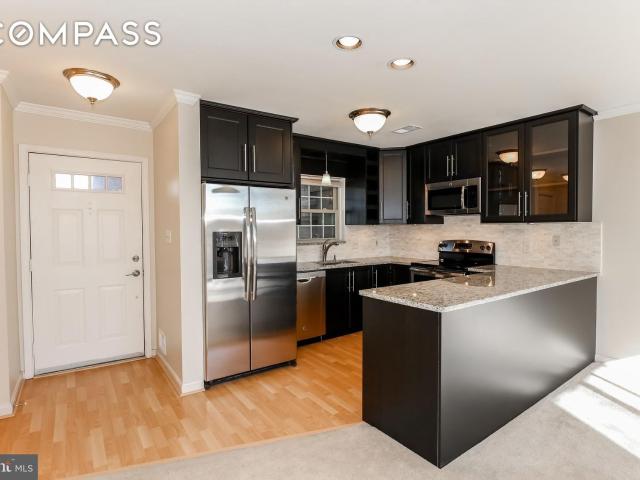 947 S Scott St, Arlington, VA