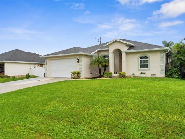 947 Seneca Rd, Venice, FL 34293 | MLS #A4689 | Compass