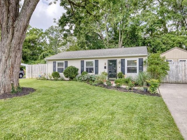 947 Stratford Pl, Mason, OH 45040