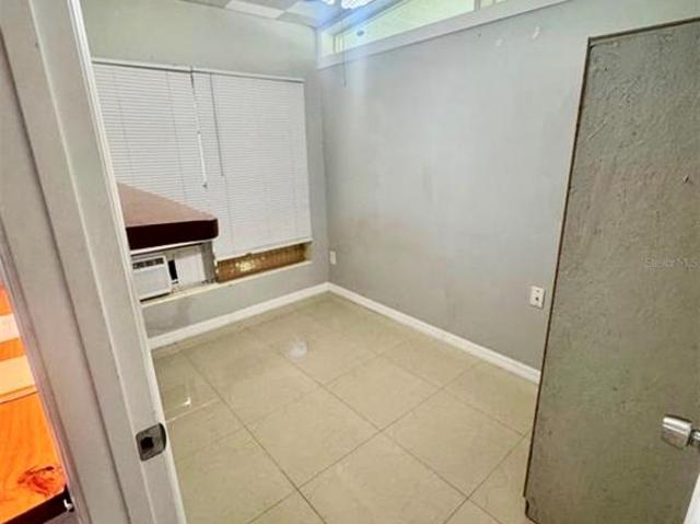947 Pinedale Ave, Orlando, FL 32808 | MLS #S5145 | Compass