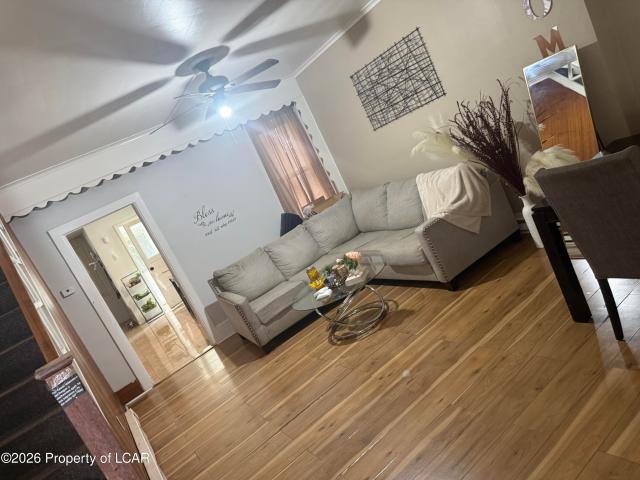 947 W 3rd Street