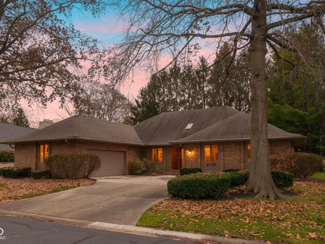 947 Tamarack Circle North Drive