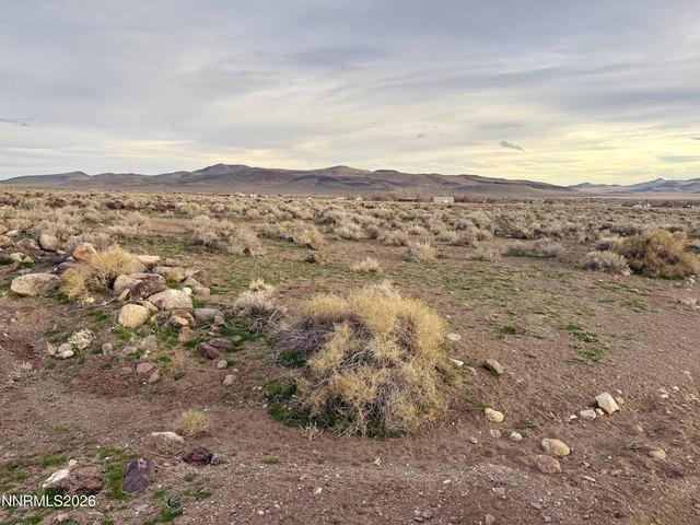 9485 Quarter Horse Ln, Stagecoach, NV 89429