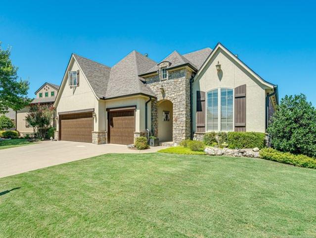 9487 E 109th Pl, Tulsa, OK 74133