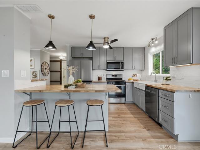 9480 Glenhaven