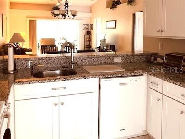 9480 High Gate Dr, Unit 2125, Sarasota, FL 34238 | MLS #N5777 | Compass