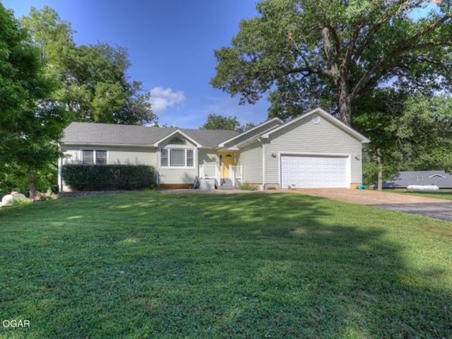 9481 Glen Hollow Ln, Carthage, MO 64836