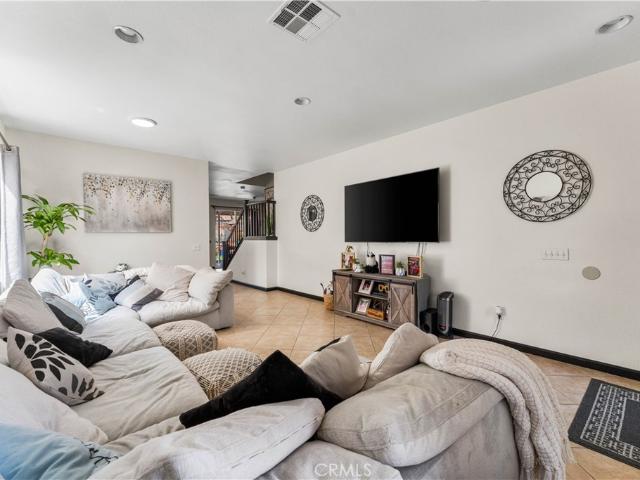 9482 Apricot Court