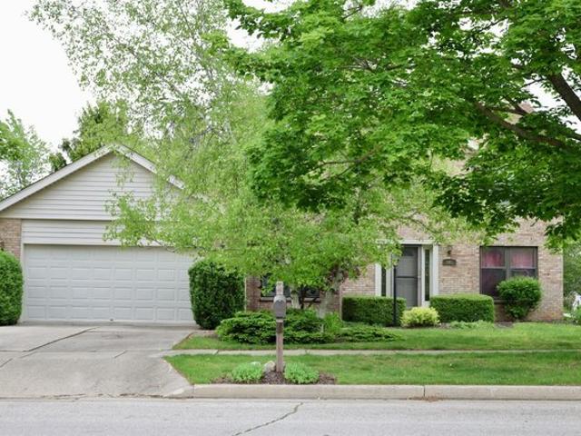 948 Cedar Dr, Burlington, WI 53105