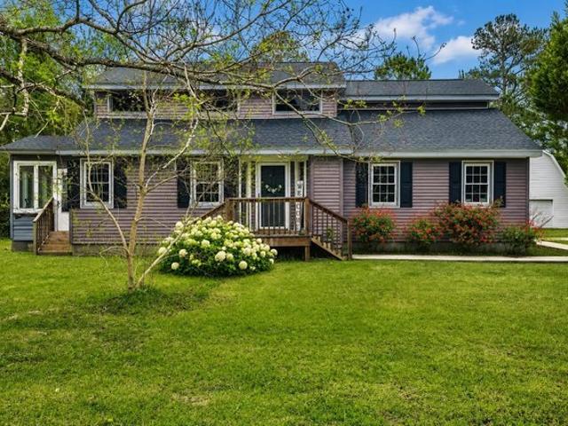 948 Eagle Dr, Loris, SC 29569