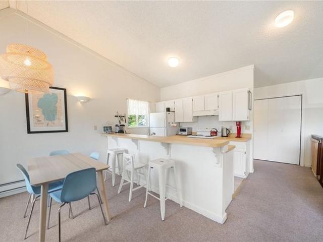 948 Harold Dr Unit 14, Incline Village, NV 89451