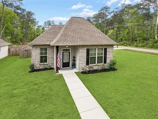 948 McNamara St, Mandeville, LA 70448