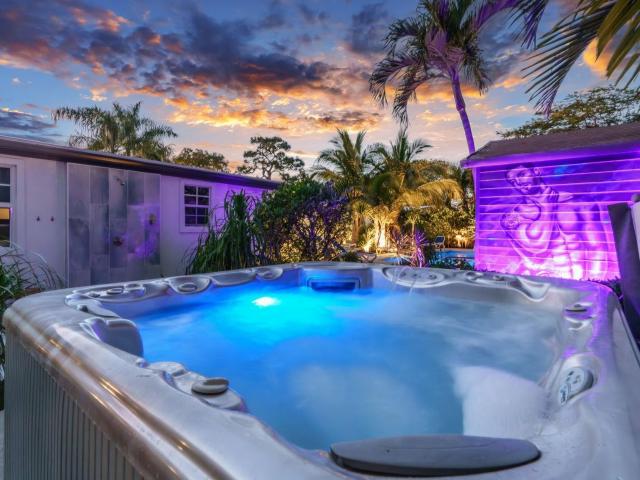 948 NW 14th Ct, Fort Lauderdale, FL