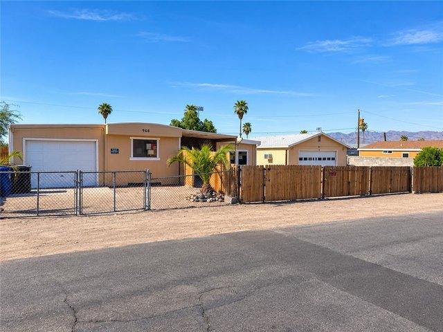 948 Swan Dr, Bullhead City, AZ 86442