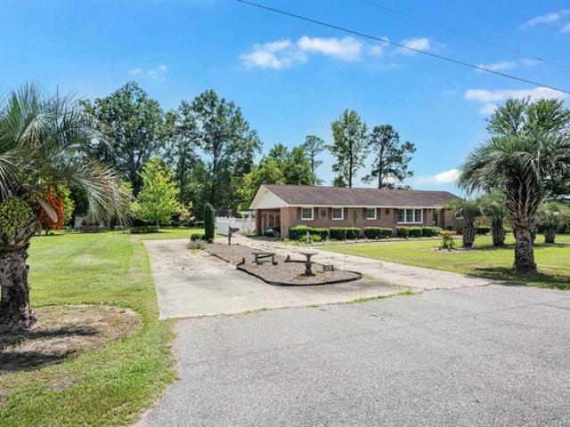 948 Whispering Pines Rd, Johnsonville, SC 29555