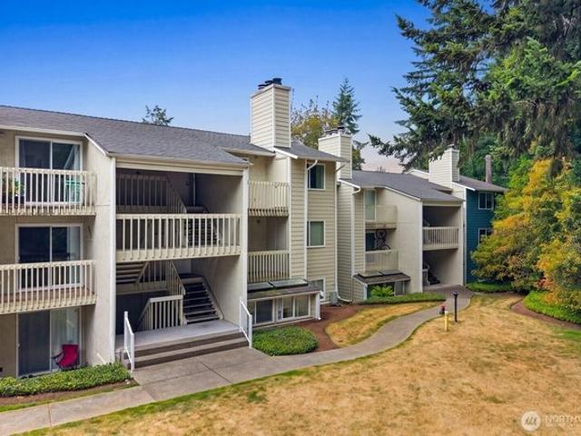 9494 Redmond Woodinville Rd NE Apt B102, Redmond, WA 98052