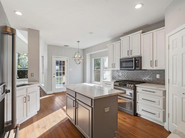 9498 Homestead Ln, Frisco, TX 75033 | Compass