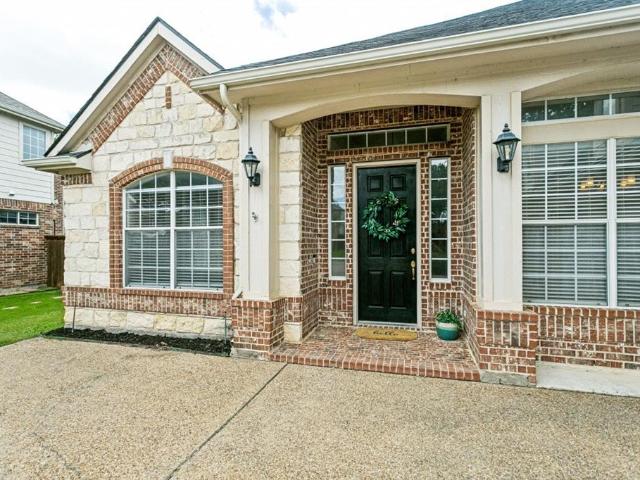 9499 Blackthorn Trail