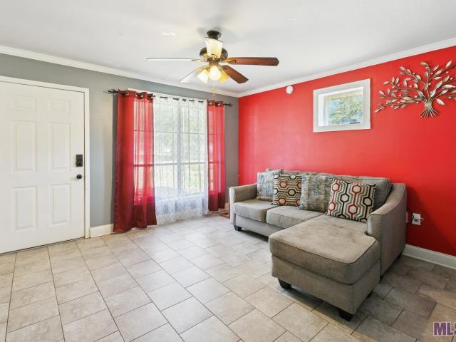 9490 Dabney Dr, Denham Springs, LA 70726 | MLS #BR2026002 | Compass