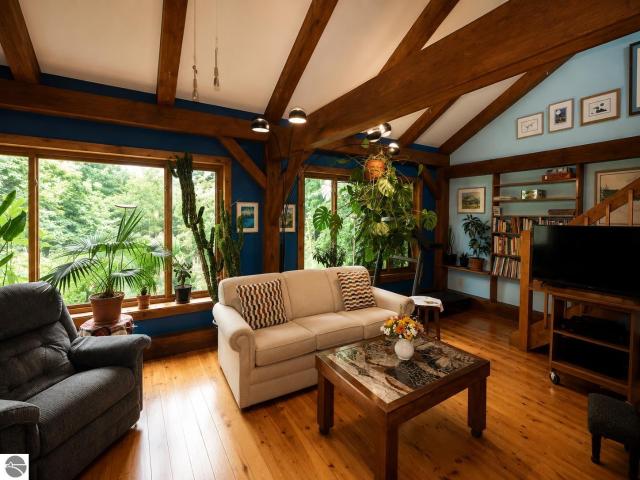 9490 Elk Lake Road