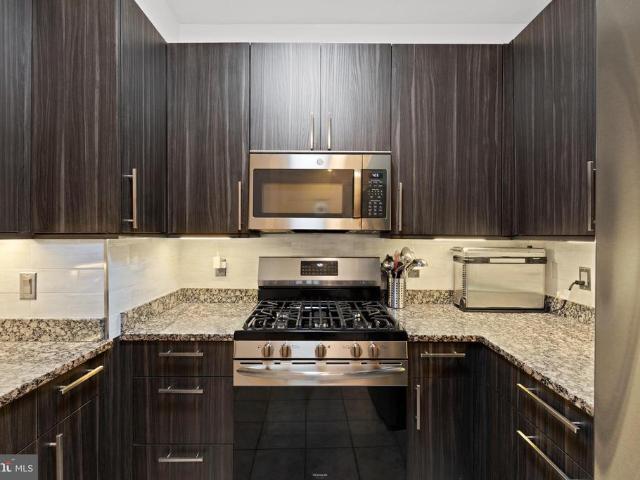 9490 Virginia Center Boulevard # 327