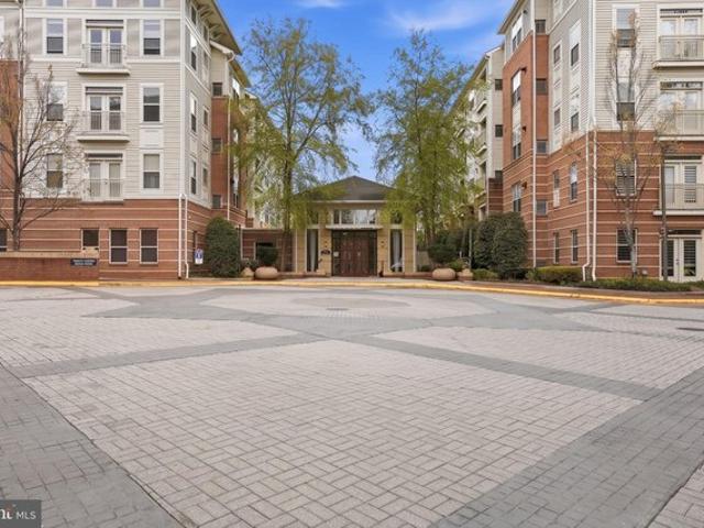 9490 Virginia Center Blvd Unit 230, Vienna, VA 22181