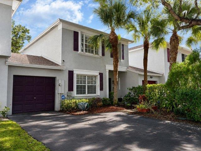 9491 Stanley Ln, Tamarac, FL 33321