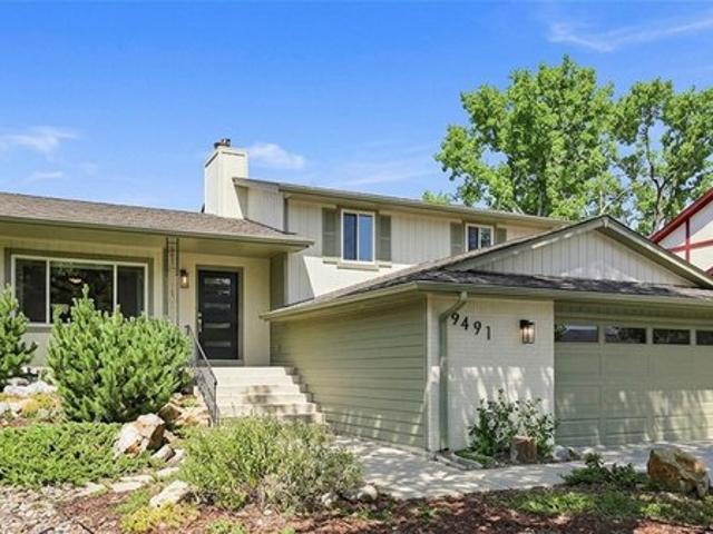 9491 W Jewell Pl, Lakewood, CO 80227