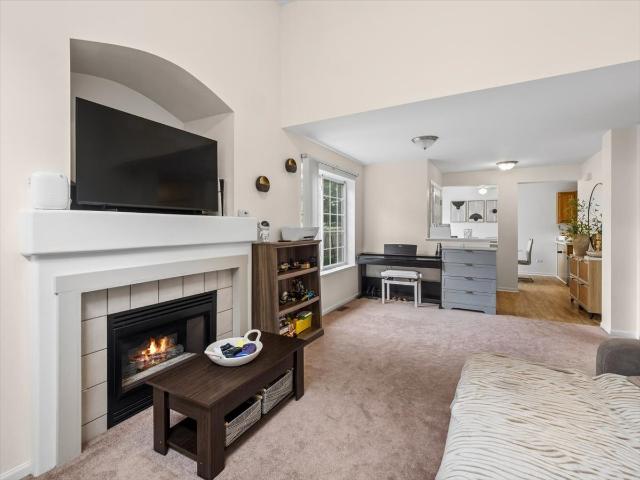 949 Charlela Lane
