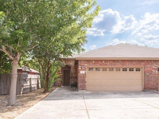 949 Brown Rock Dr, New Braunfels, TX 78130
