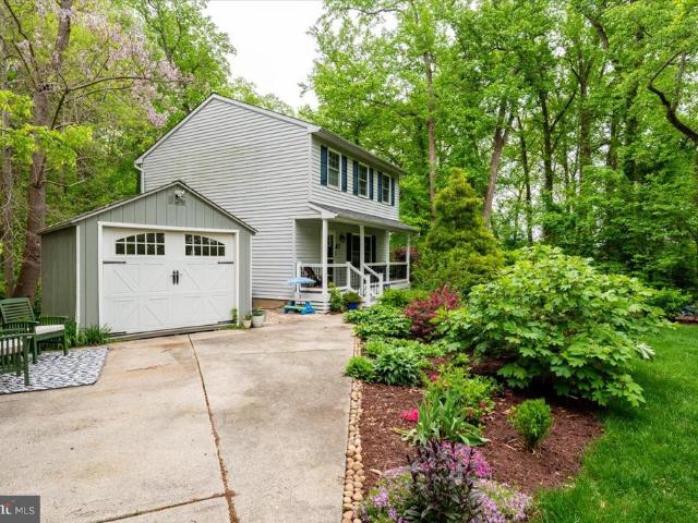 949 Buttonwood Trail