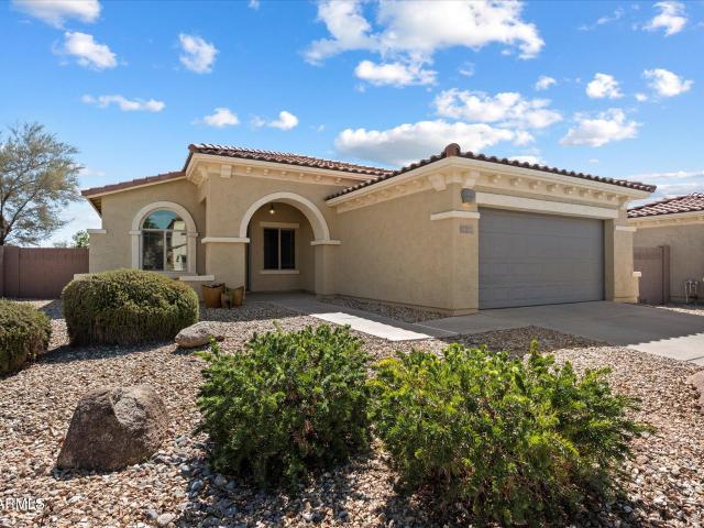 949 e indian wells place
