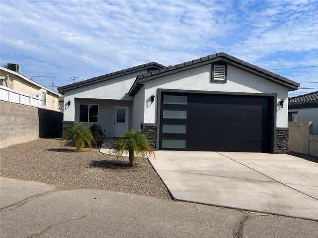 949 Harbor Dr, Bullhead City, AZ 86442