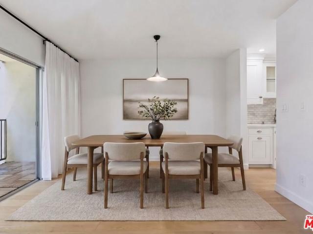 949 N Kings Road 308