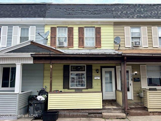 949 W Third St, Hazleton, PA 18201
