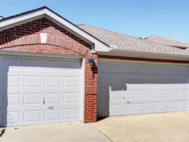 949 Wisperwood Drive