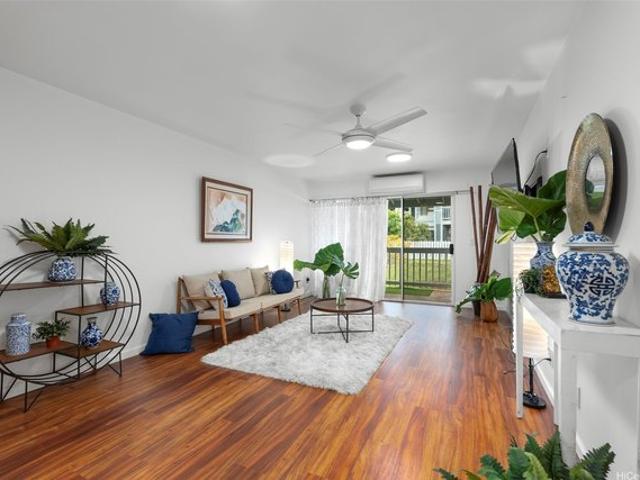94 828 Lumiauau St Apt M203, Waipahu, HI 96797