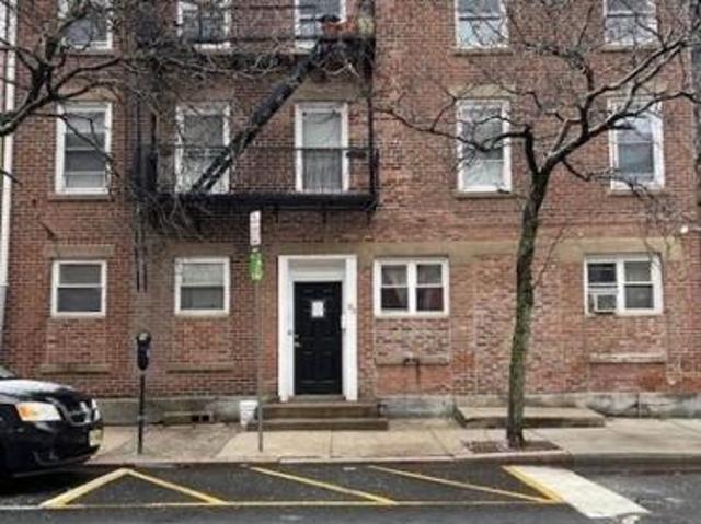 94 98 University Newark, NJ 07102