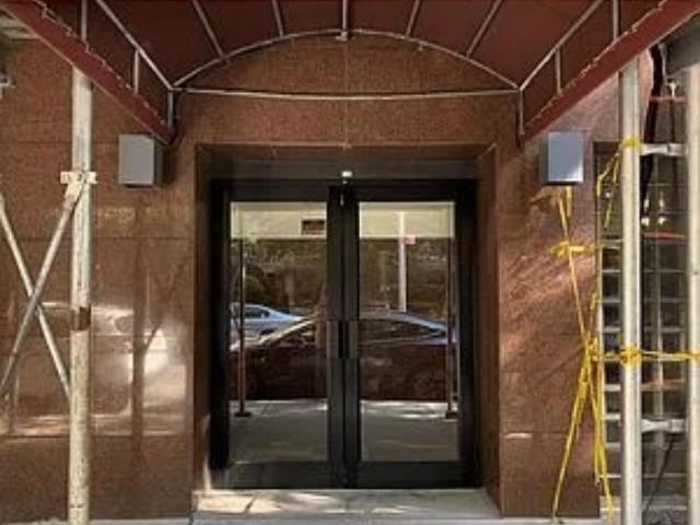 94 10 59th Avenue, Unit 2J | Compass