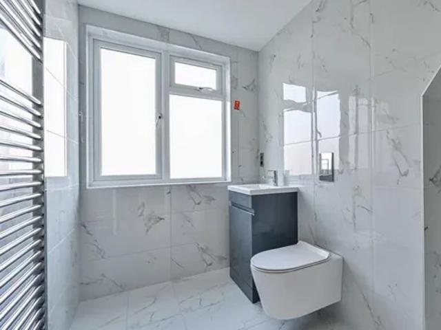 94 112 Bride Street, London, N7 8BY, United Kingdom | 6 bed house for rent #138695428 | Rentberry