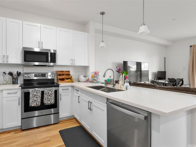 94 1188 Kalahikiola Dr, Unit 606, Waipahu, HI 96797 | MLS #202607