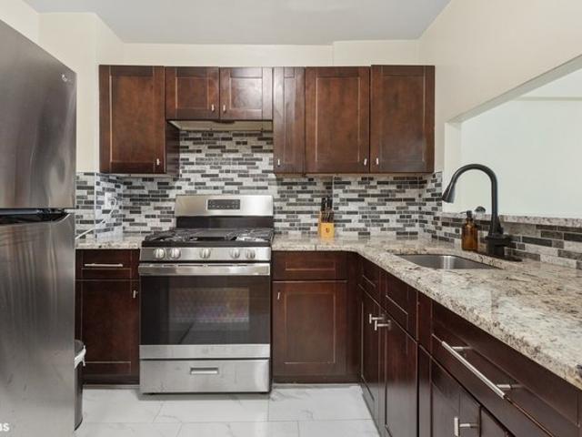 94 11 59th Ave Unit D9, Queens, NY 11373